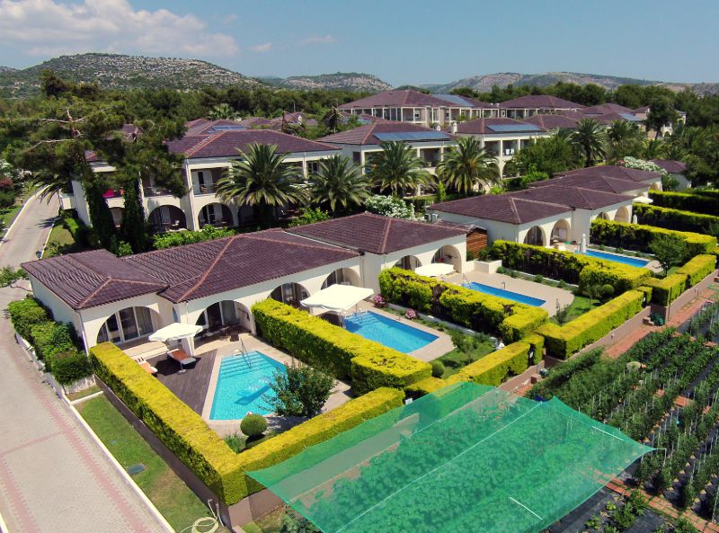 Luxury Holiday Specialists | Cyplon Holidays