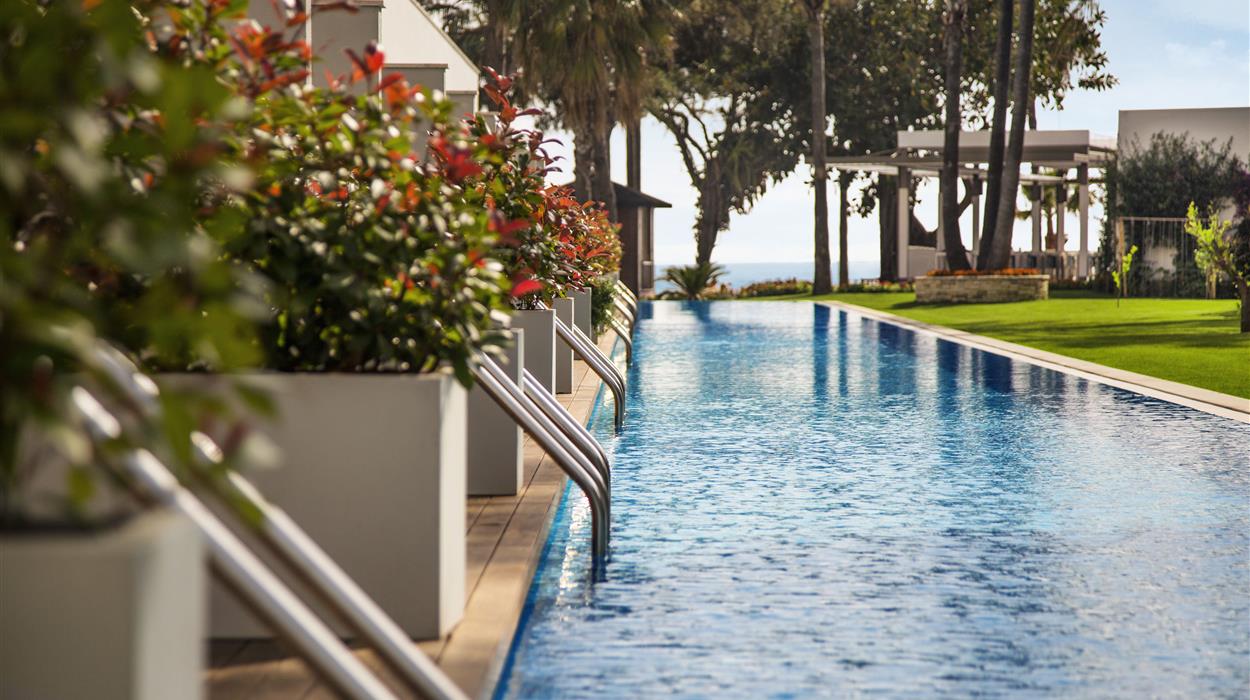 Acanthus Cennet Barut Collection - Cyplon Holiday